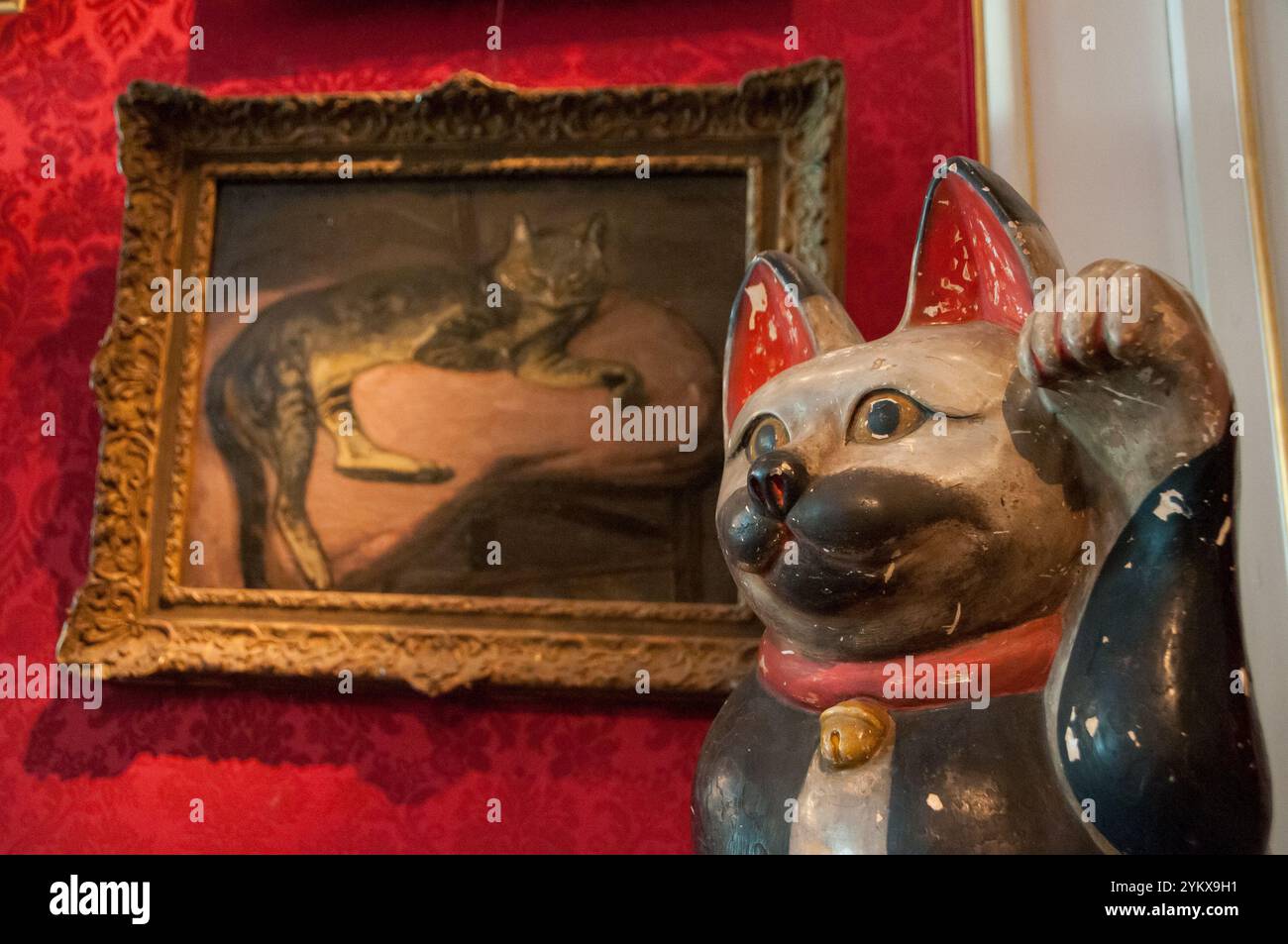 Kattenkabinet, the Cat Cabinet Museum, Amsterdam Stock Photo - Alamy