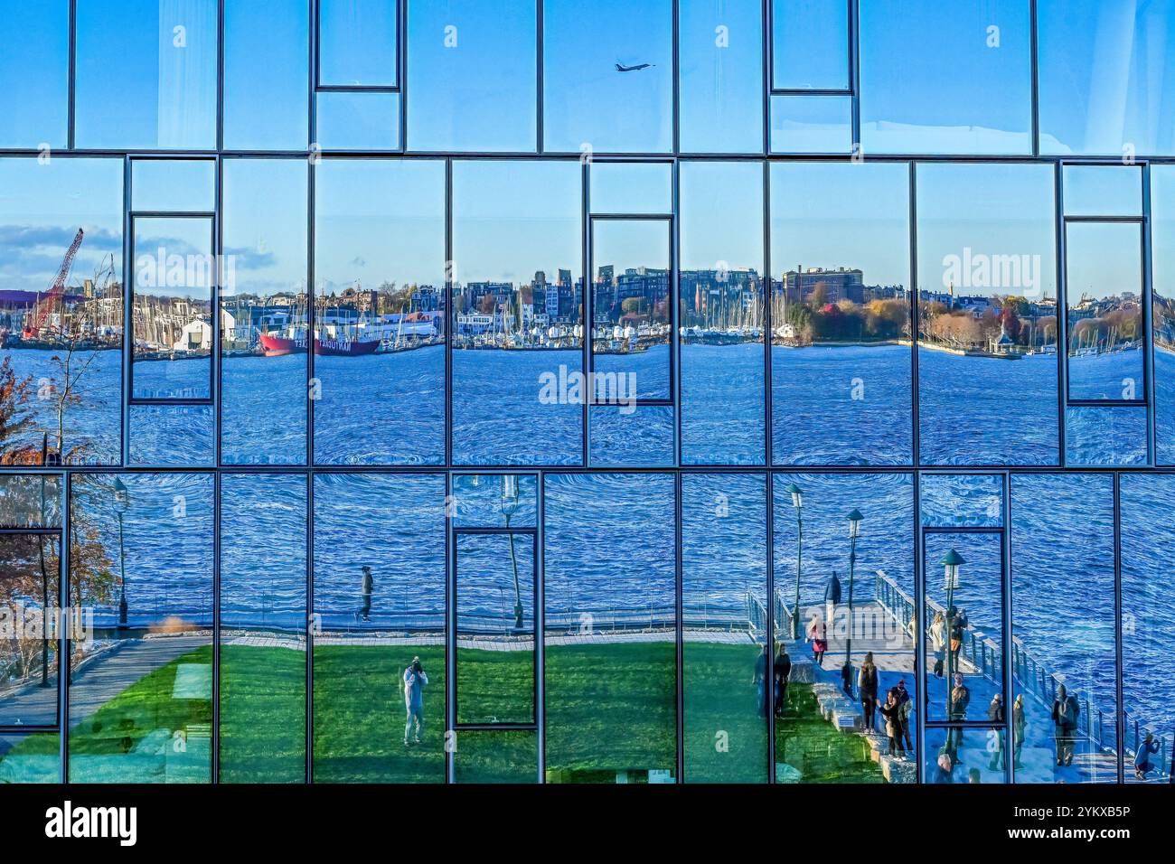 Seaport boston hi-res stock photography and images - Alamy