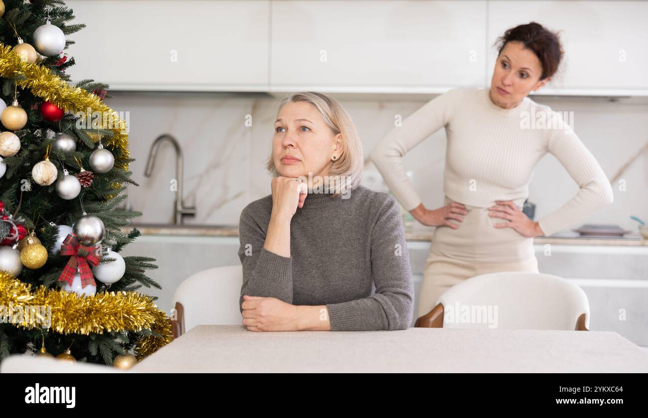 Domestic quarrel between mother and daughter during Christmas ...