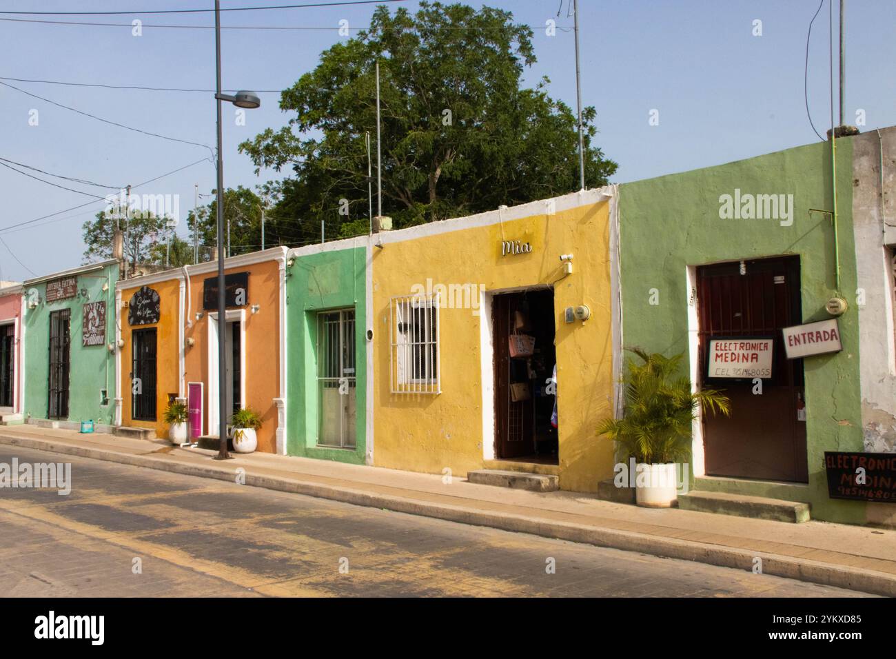 Vibrant and colourful street at Valladolid, Yucatan Peninsula, Mexico ...