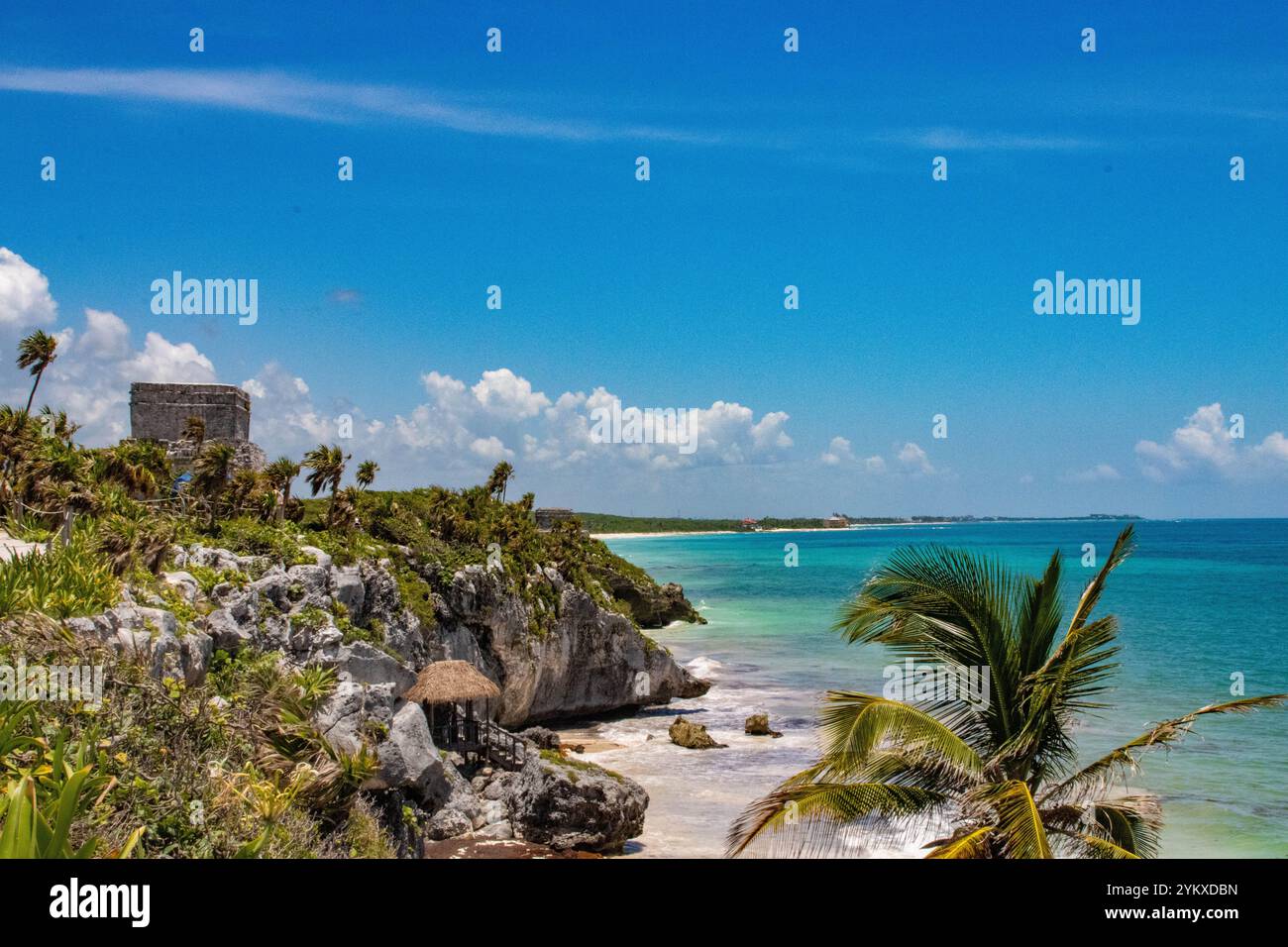 Tulum ruins by the blue Caribbean sea Stock Photo - Alamy