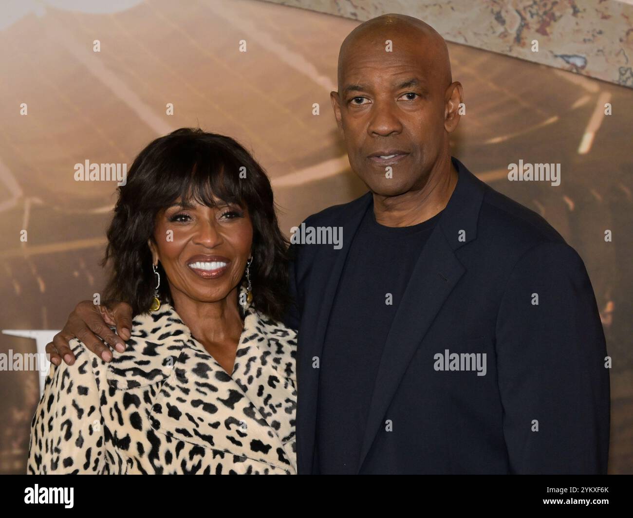 Hollywood, California, USA. 19th Nov, 2024. Pauletta Washington and ...