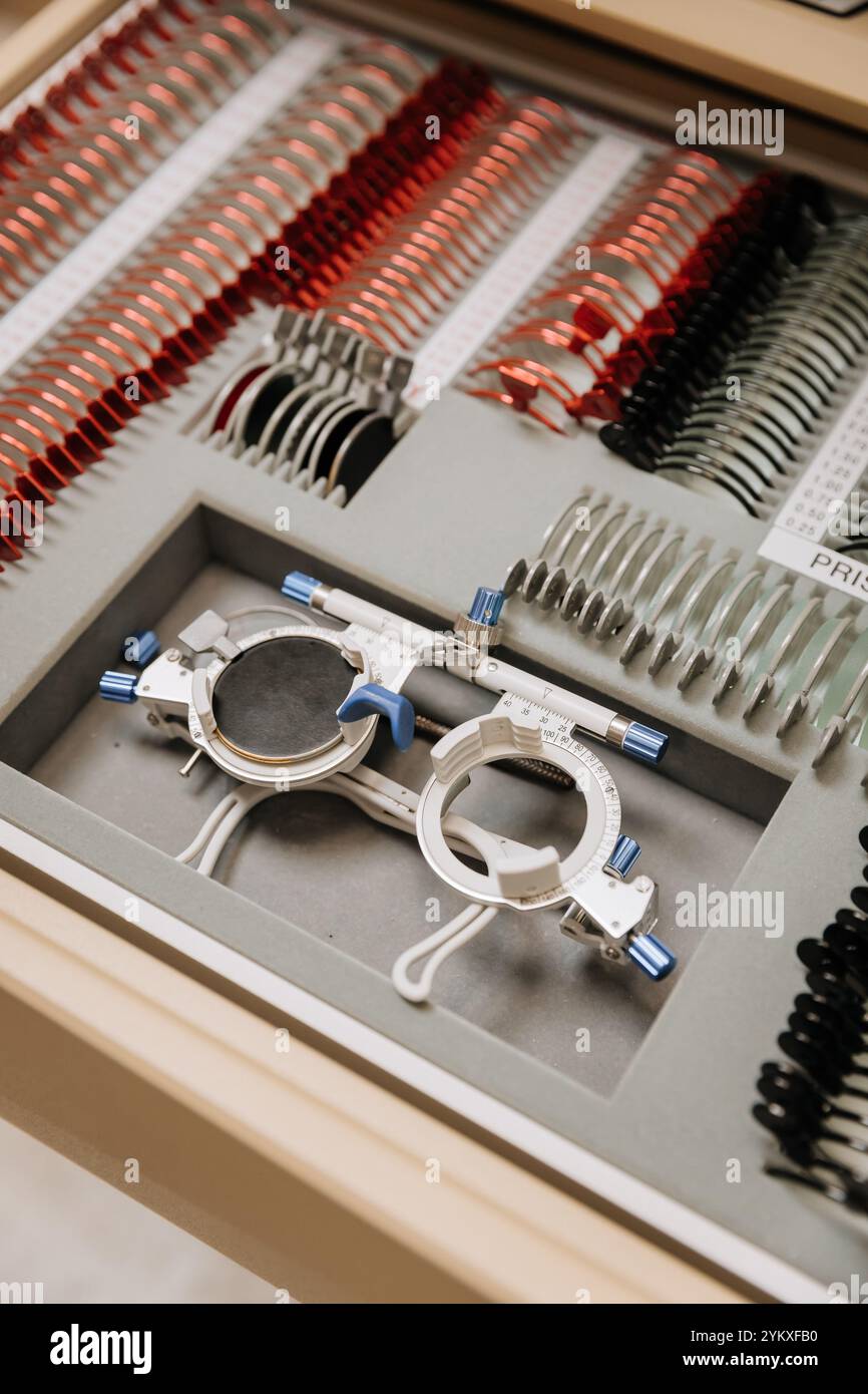 Prescriptionlenses hi-res stock photography and images - Alamy