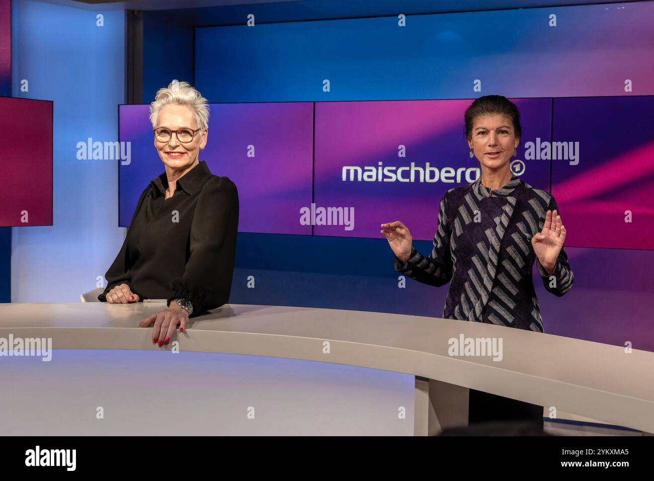 Maischberger aus Köln am 19. November 2924. Im Bild Sahra Wagenknecht ...