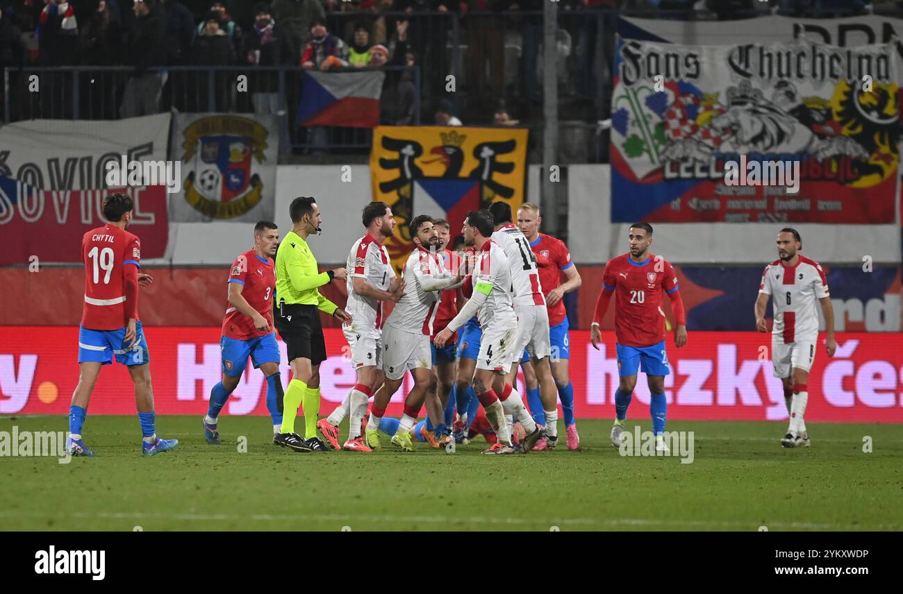 Olomouc, Czech Republic. 19th Nov, 2024. Skirmish of soccer players of ...