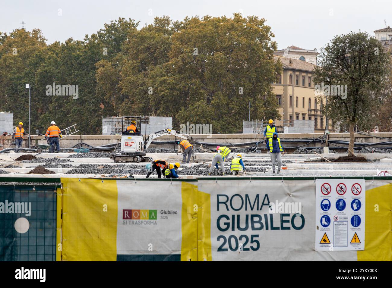 Rome, Italy - Nov 14, 2024: Construction works underway at Piazza Pia ...