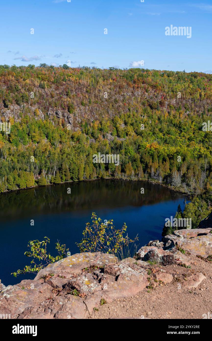 High-angle photograph of Bean Lake, Tettegouche State Park, near Silver ...