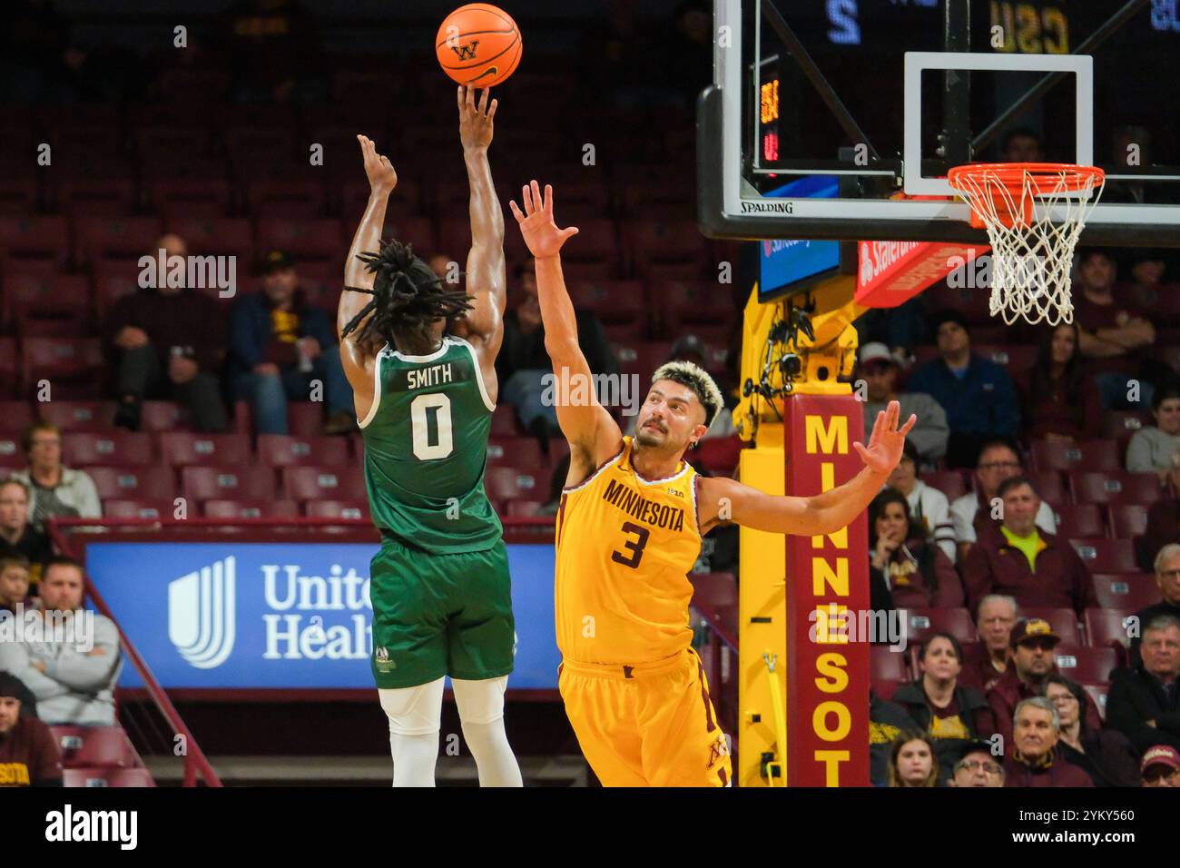 Minneapolis, Minnesota, USA. 19th Nov, 2024. Minnesota Golden Gophers ...