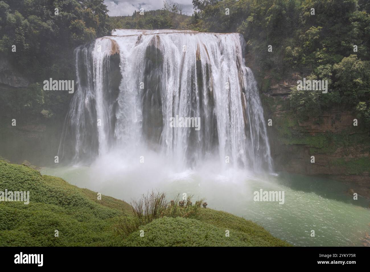 Huangguoshu Waterfall is located on the Baishui River in Guizhou ...
