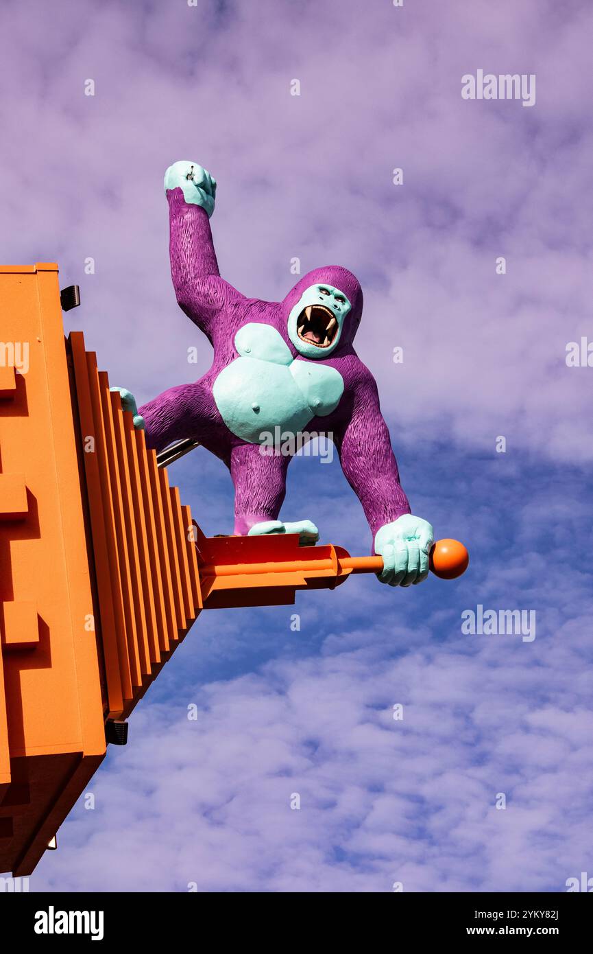 King Kong Empire State Building Cartoon Empire State Building Climb