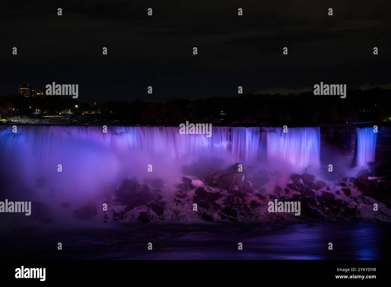 Niagara Falls illuminated at night in Ontario, Canada Stock Photo - Alamy