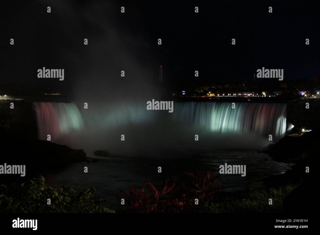 Niagara Falls illuminated at night in Ontario, Canada Stock Photo - Alamy