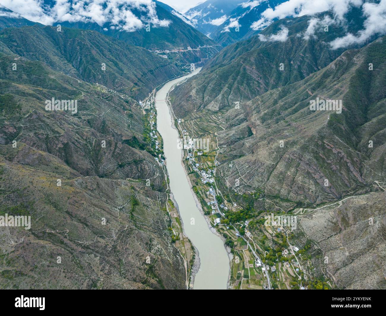 The Grand Canyon of the Jinsha River in Deqin county, Yunnan province ...