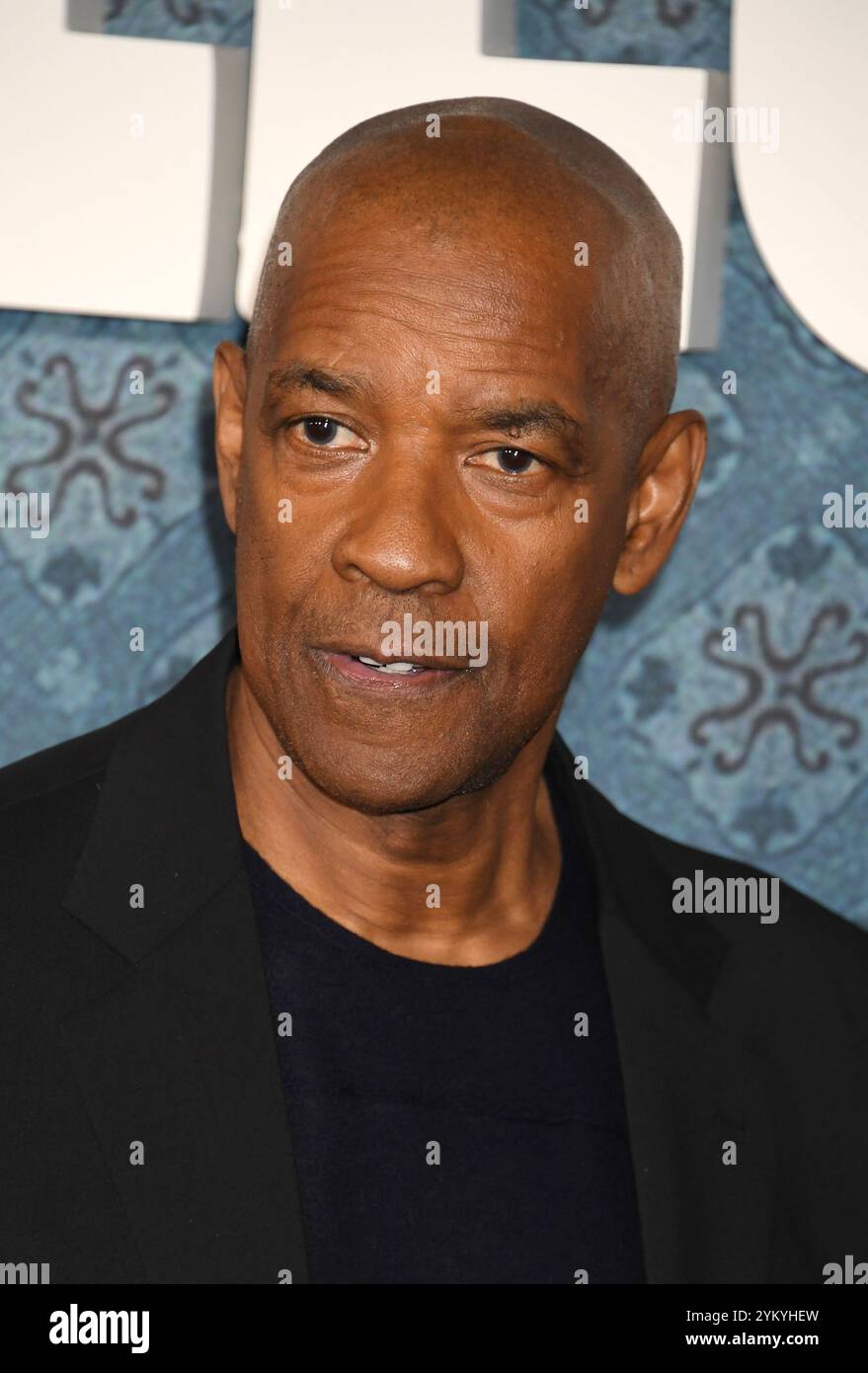 Los Angeles, Ca. 19th Nov, 2024. Denzel Washington at the LA premiere ...