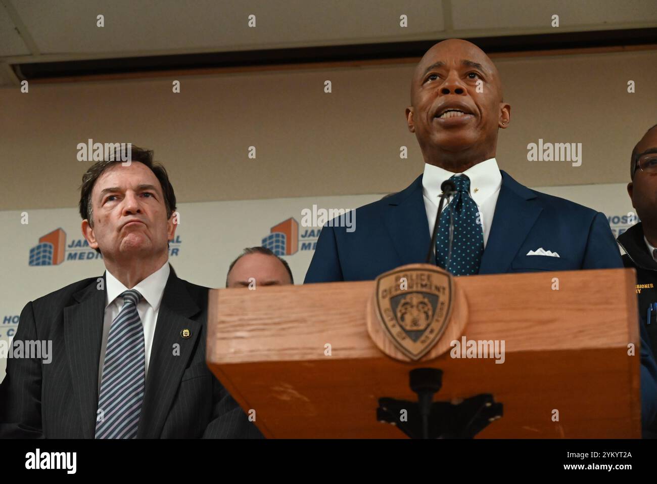 Jamaica, Queens, New York, Deer. 19th Nov, 2024. (new) new york city ...