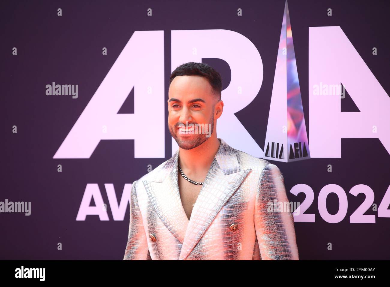Sydney, Australia. 20th November 2024. Matty Mills arrives on the red ...