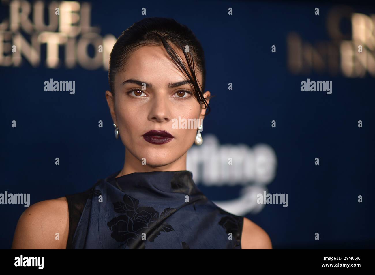 Sara Silva arrives at the premiere of "Cruel Intentions" on Tuesday ...