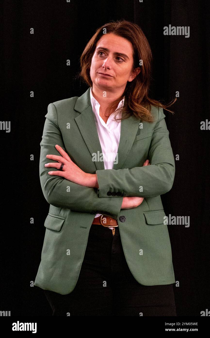 Meeting debate in the municipal hall of Chapelle Saint-Michel on the ...