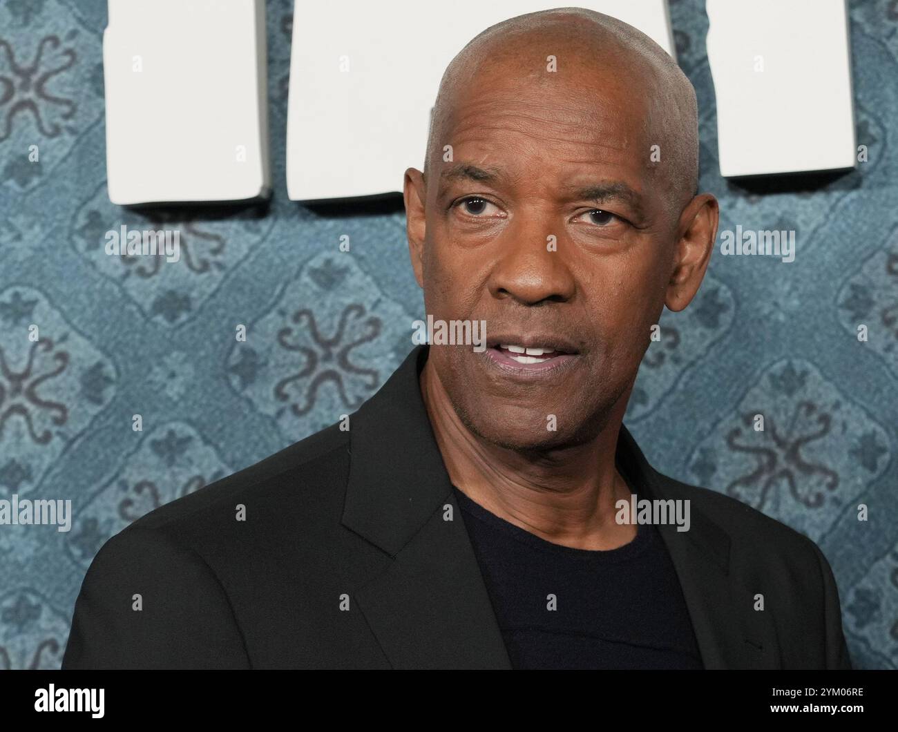 Los Angeles, USA. 19th Nov, 2024. Denzel Washington arrives at Netflix ...