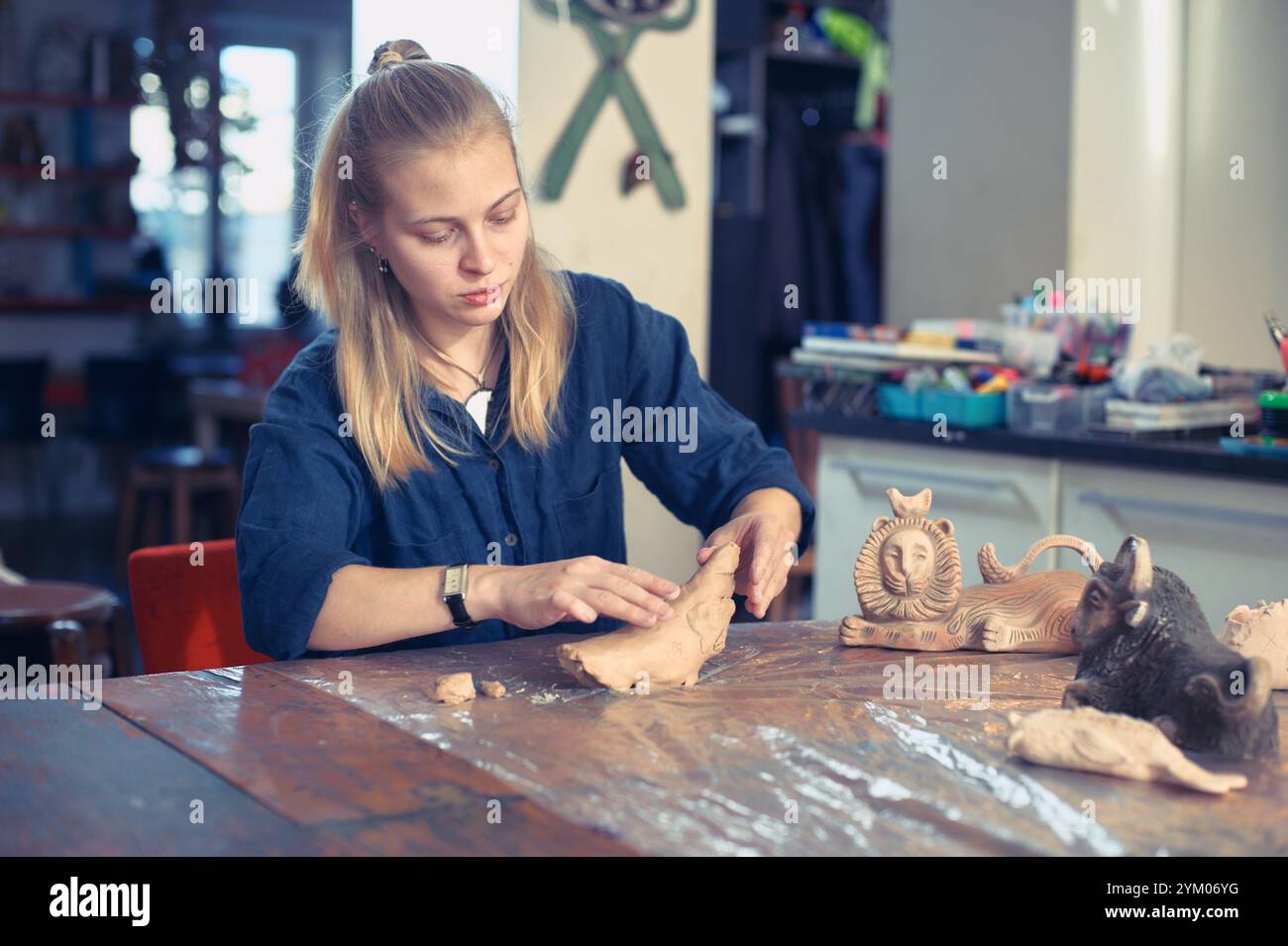 Detailed clay sculpture hi-res stock photography and images - Alamy
