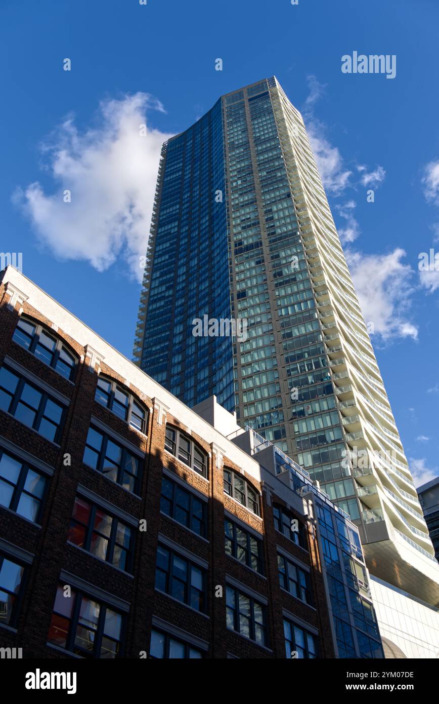 Toronto - Yonge St. Buildings Stock Photo - Alamy