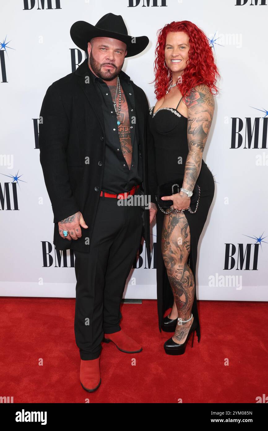 Nashville, USA. 19th Nov, 2024. Struggle Jennings and Tabitha Harness ...