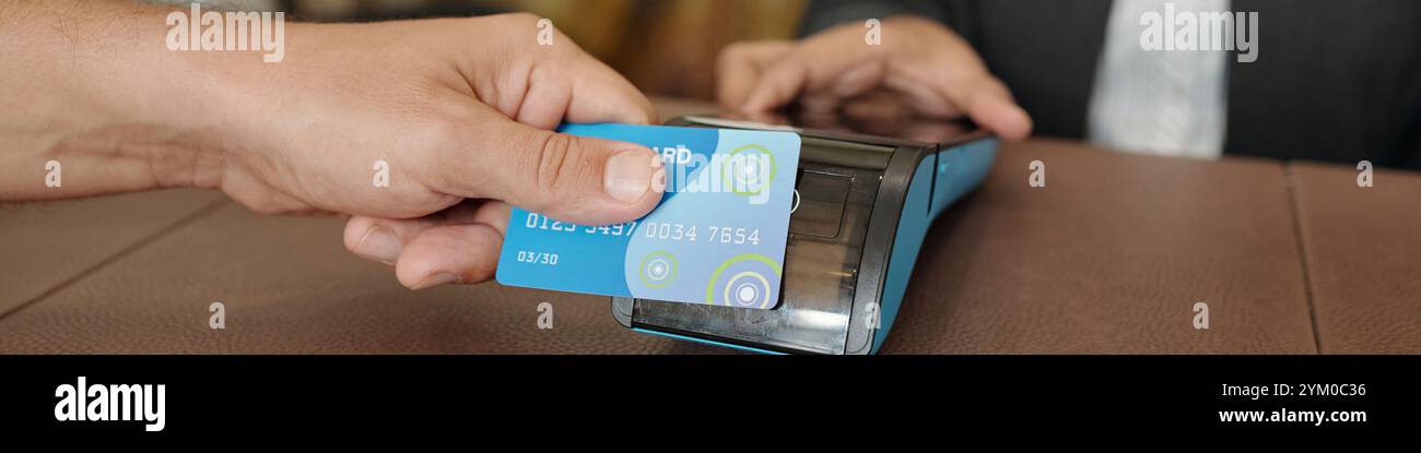 Using Credit Card with Portable Card Reader Device Stock Photo - Alamy