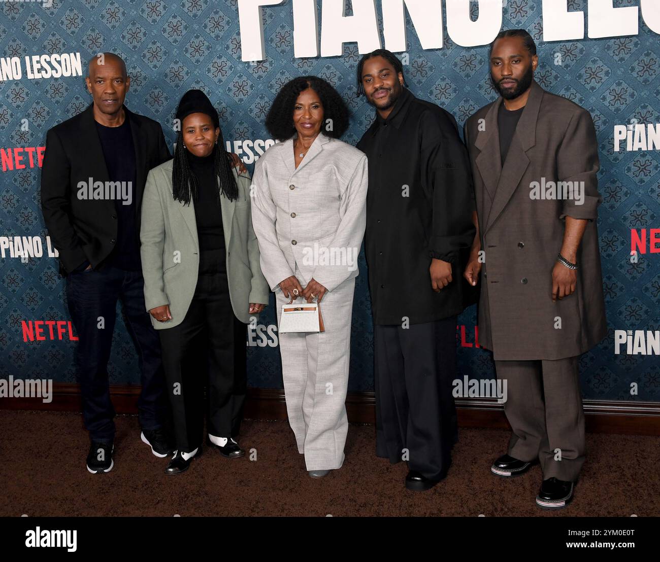 Hollywood, USA. 19th Nov, 2024. Denzel Washington, Katia Washington ...