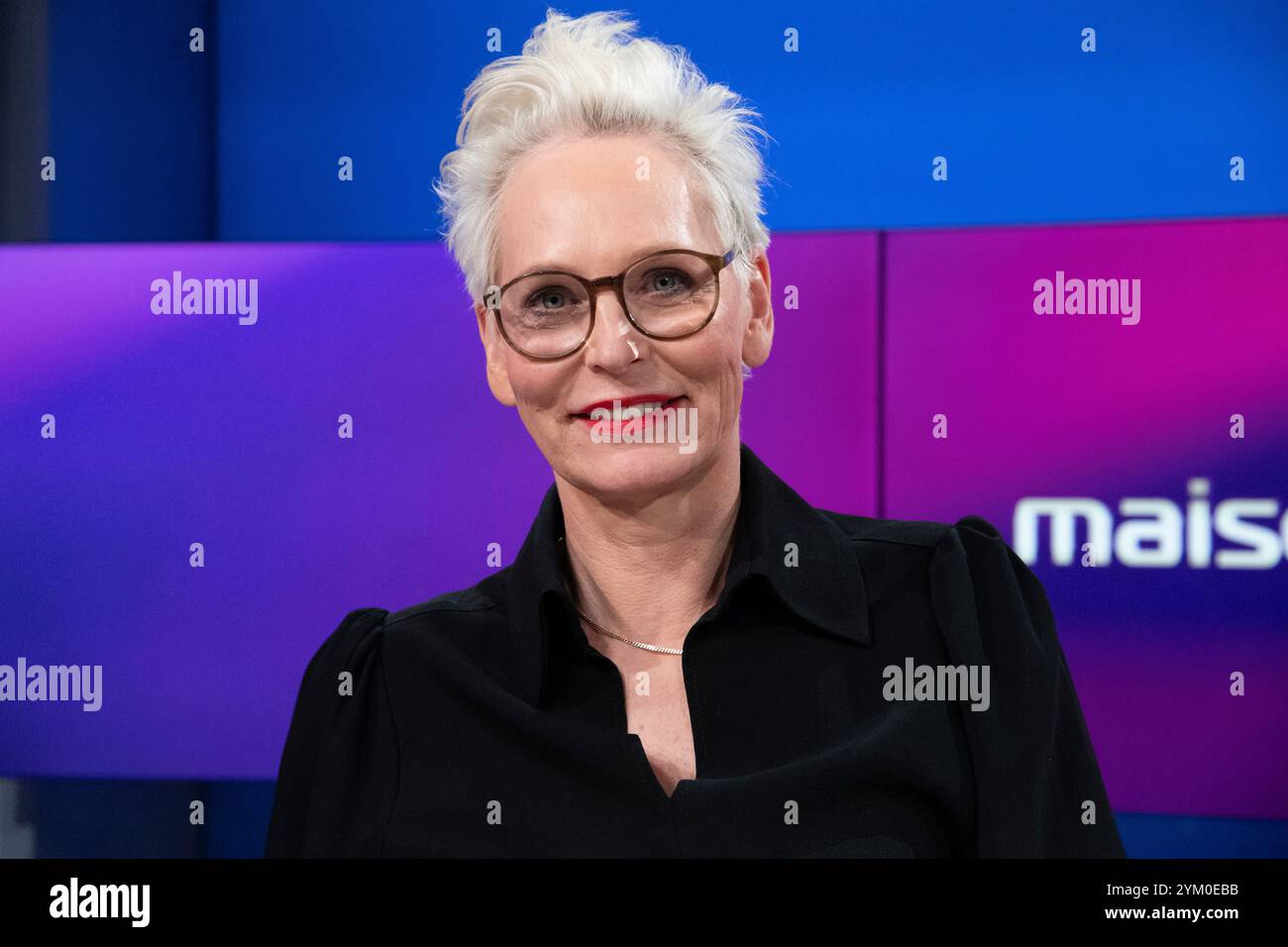 Baerbel SCHAEFER, Barbel Schafer, presenter, portrait, portrait ...
