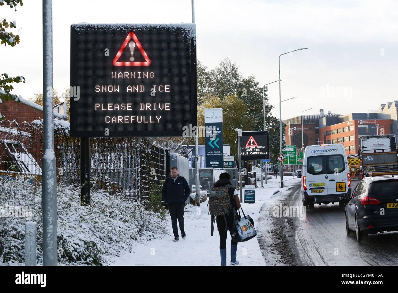 Fallings hi-res stock photography and images - Alamy