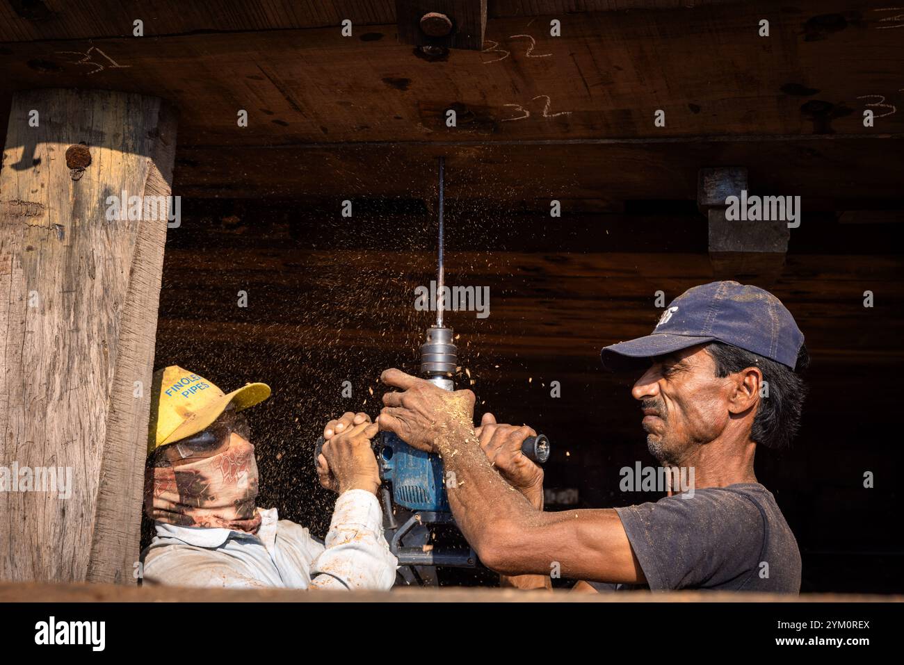 Shipbuilder hi-res stock photography and images - Alamy