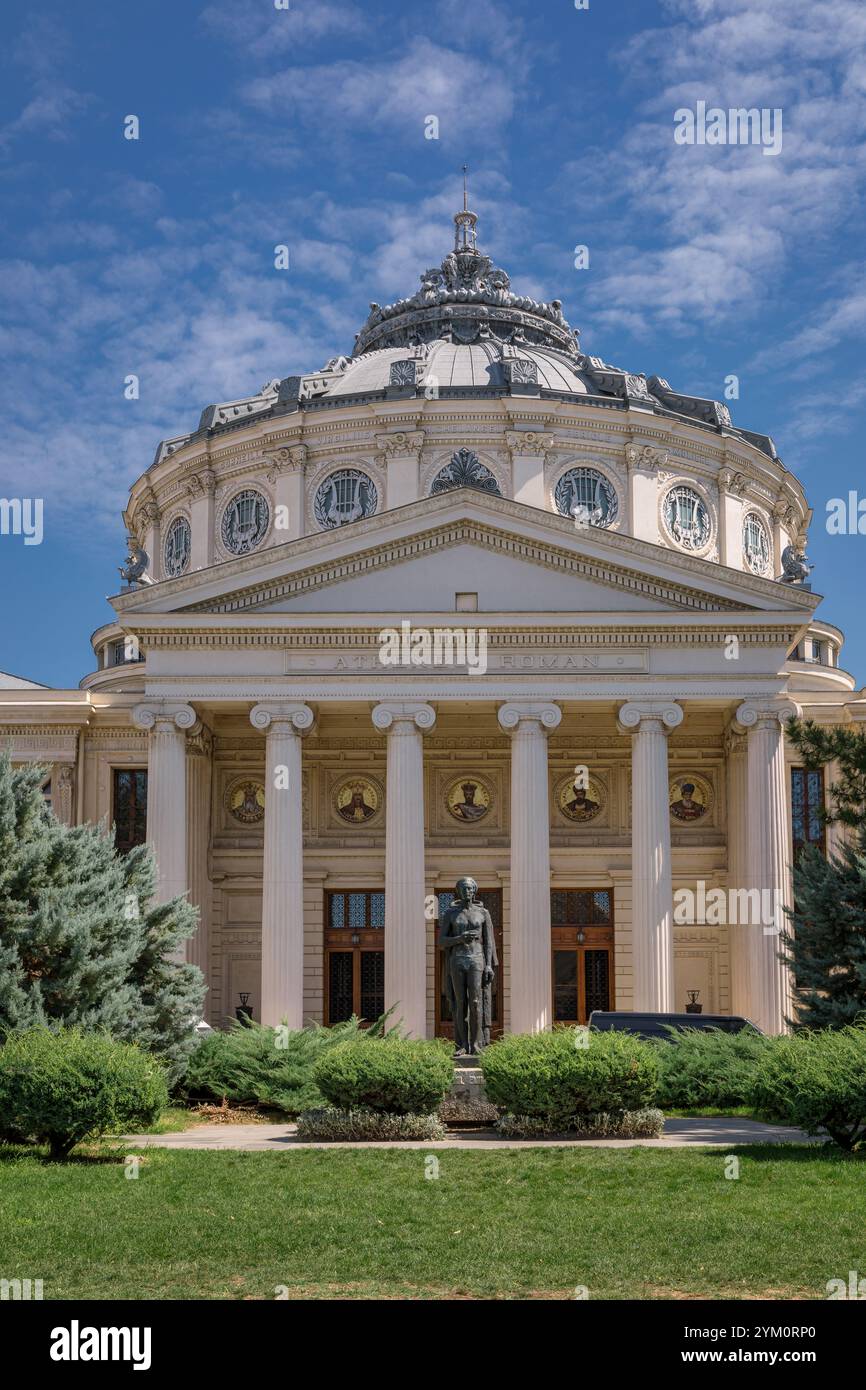 Romania opera house hi-res stock photography and images - Alamy