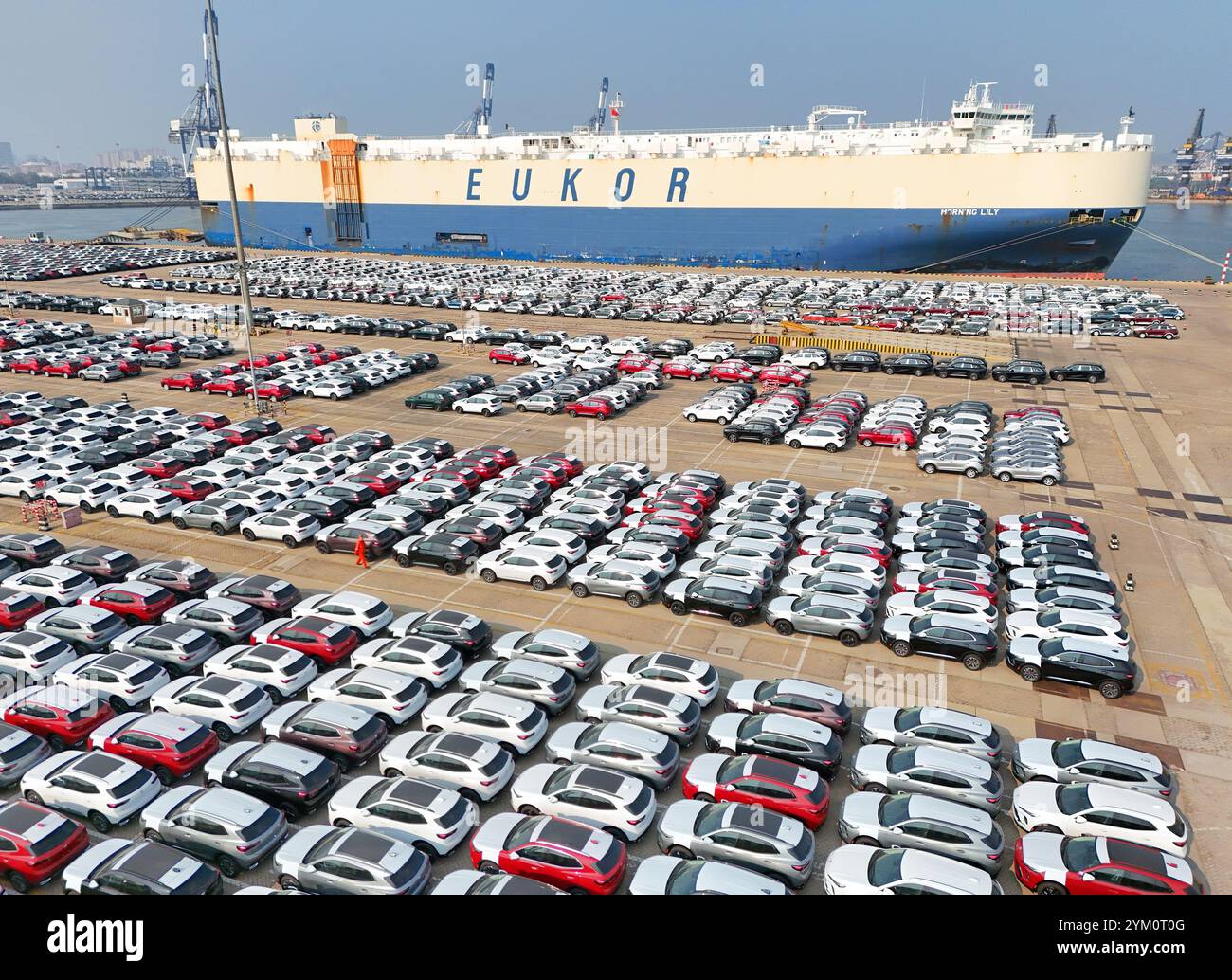 Yantai, China. 20th Nov, 2024. A large number of Chinese-made vehicles ...