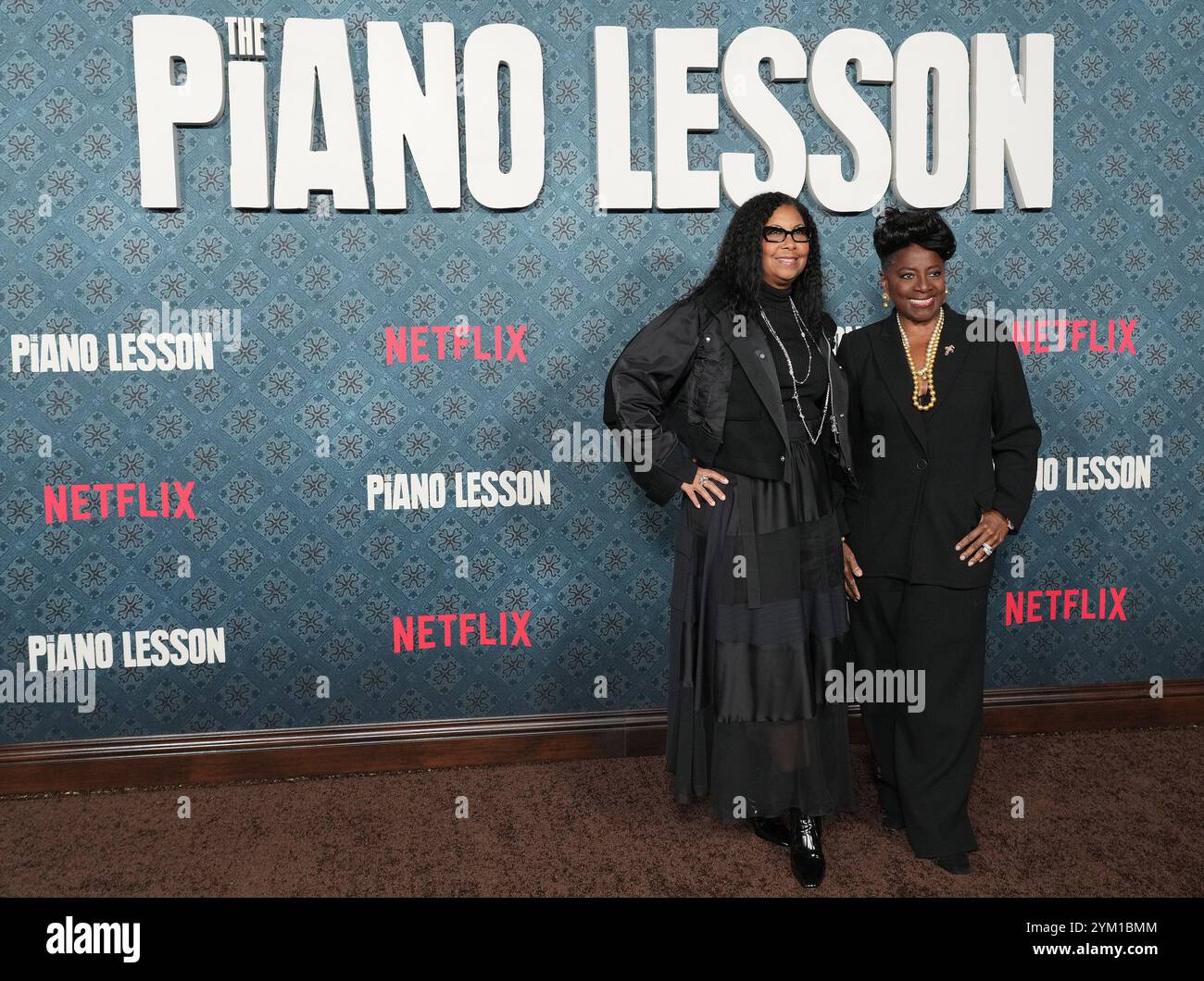 Los Angeles, USA. 19th Nov, 2024. (L-R) Cookie Johnson and Latanya ...