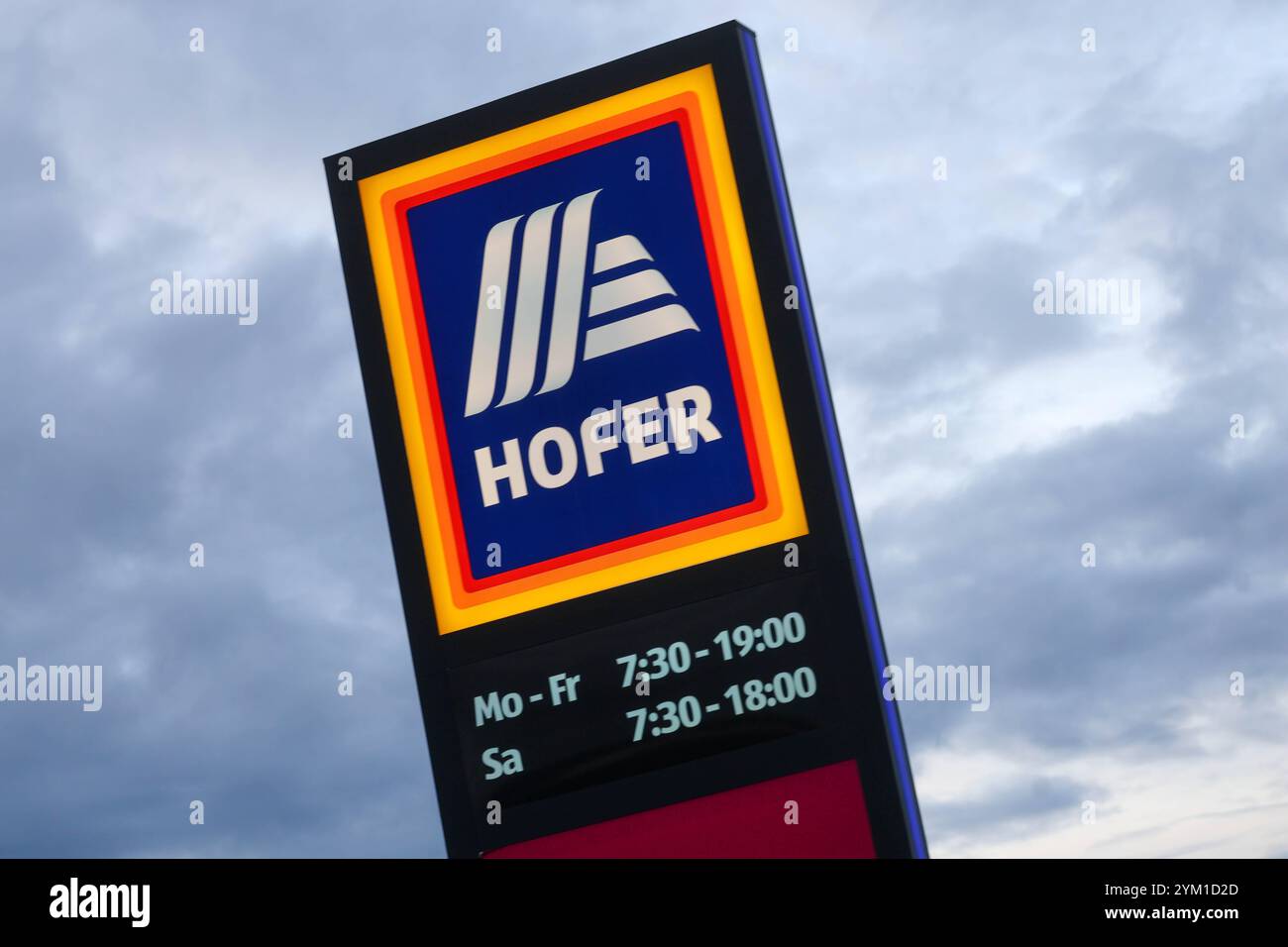 Hofer logo hi-res stock photography and images - Alamy