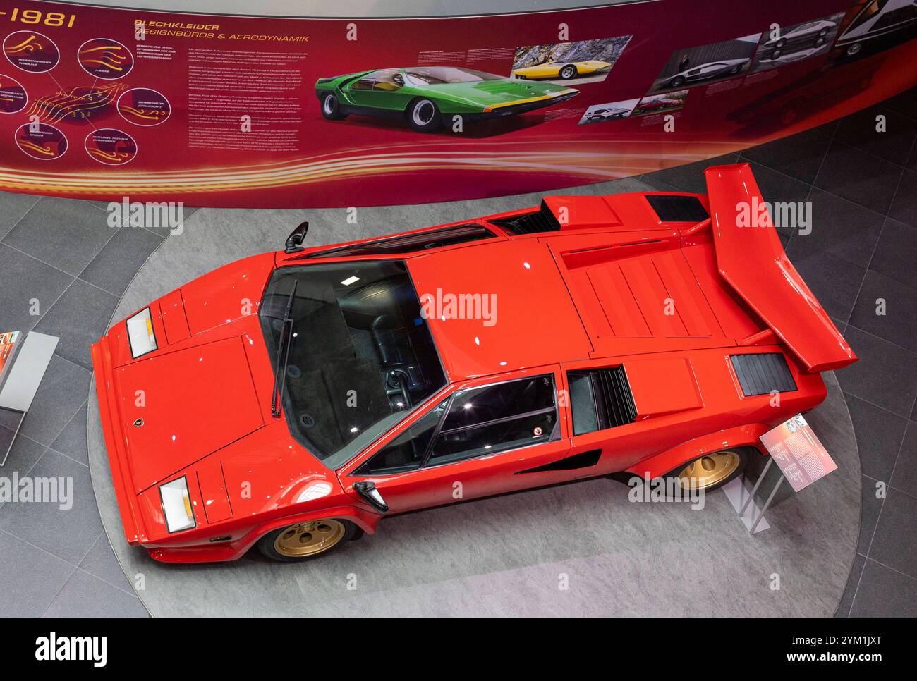 Lamborghini Countach 400S 1981 in der Aerodynamik-Sonderausstellung ...
