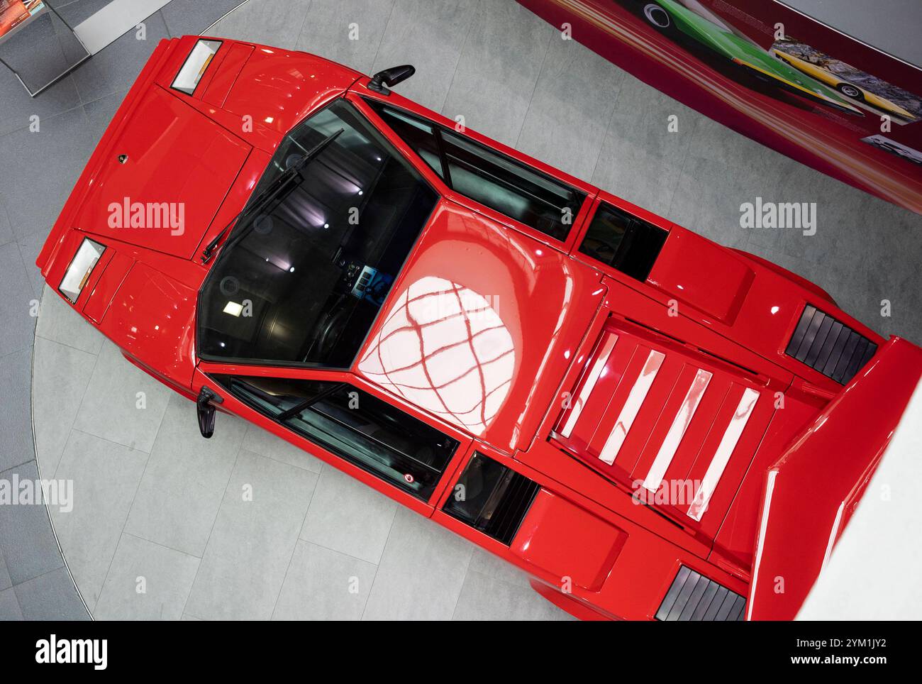 Lamborghini Countach 400S 1981 in der Aerodynamik-Sonderausstellung ...