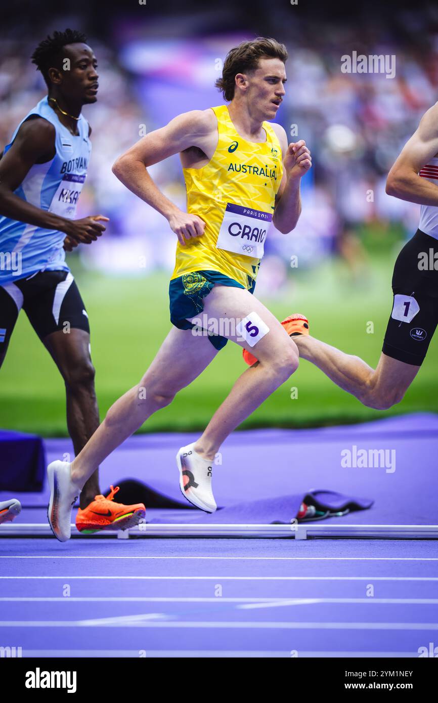 Peyton Craig participating in the 800 meters at the Paris 2024 Olympic ...