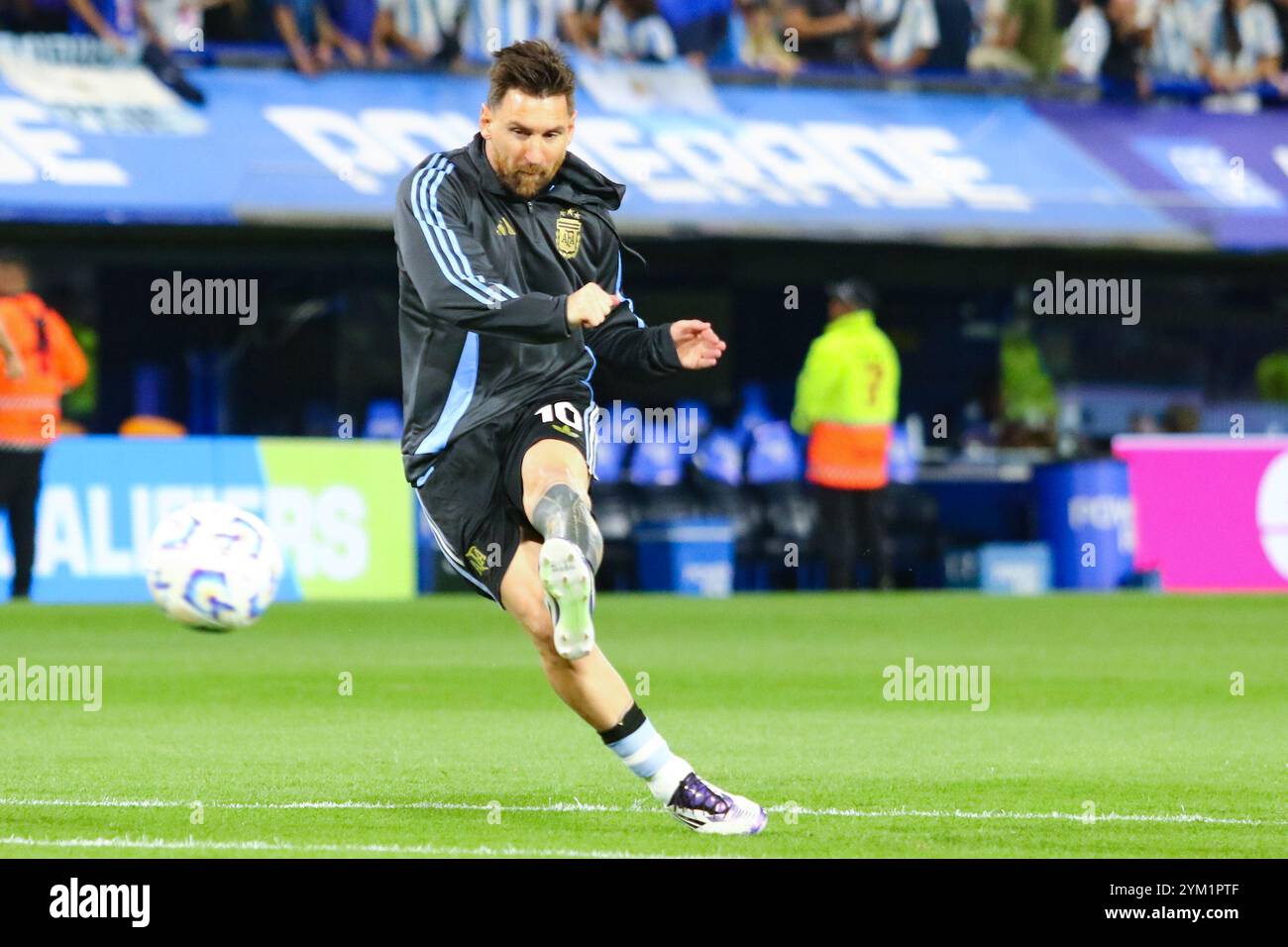 Jugador de la selección argentina hi-res stock photography and images ...
