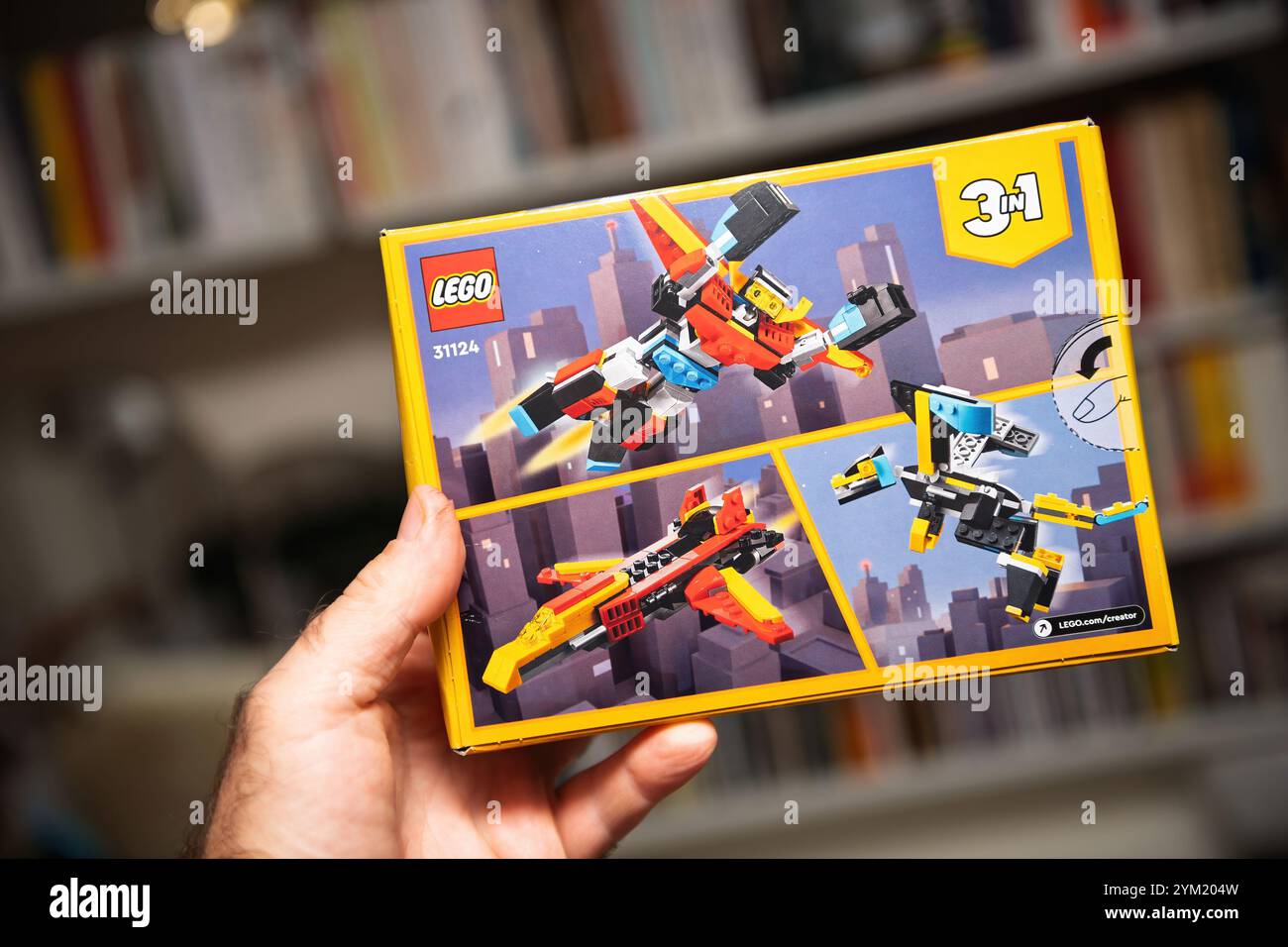 Lego creator robot hi-res stock photography and images - Alamy