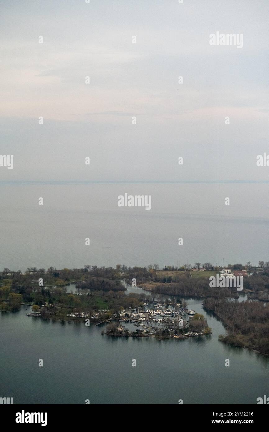 Landscape of the Toronto Islands archipelago on Lake Ontario as seen ...
