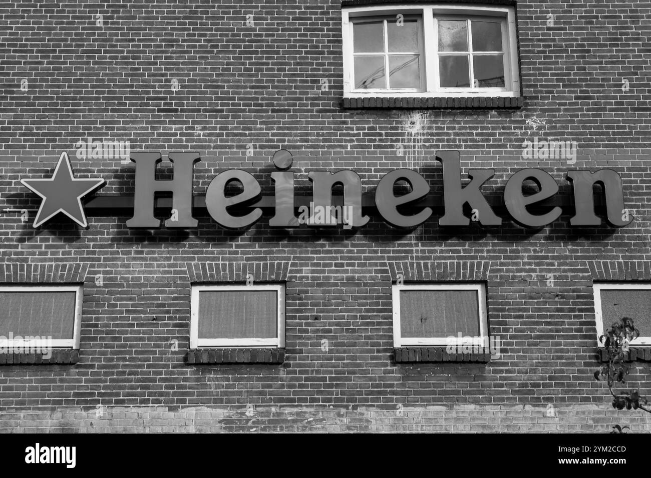 Heineken museum amsterdam netherlands Black and White Stock Photos ...
