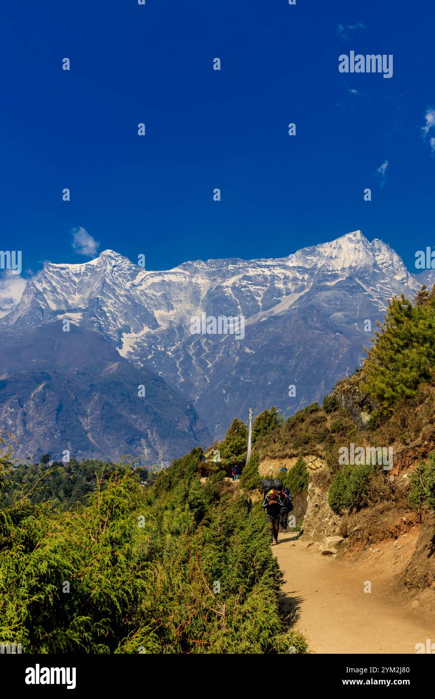 Everest Base Camp trek mountains beautiful landscape. View of Gokyo Ri ...
