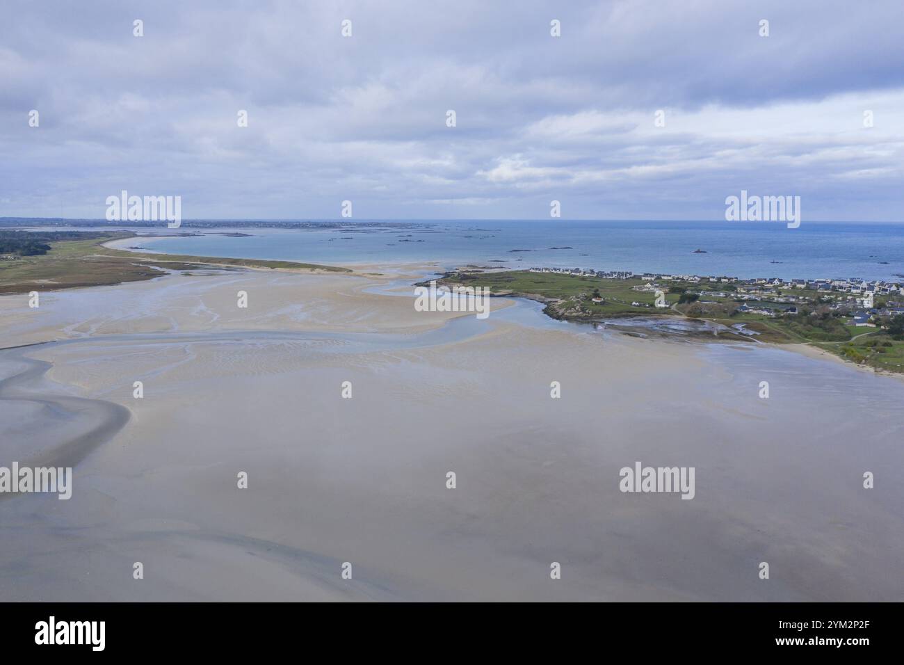 Aerial view Baie du Kernic on the English Channel at low tide ...