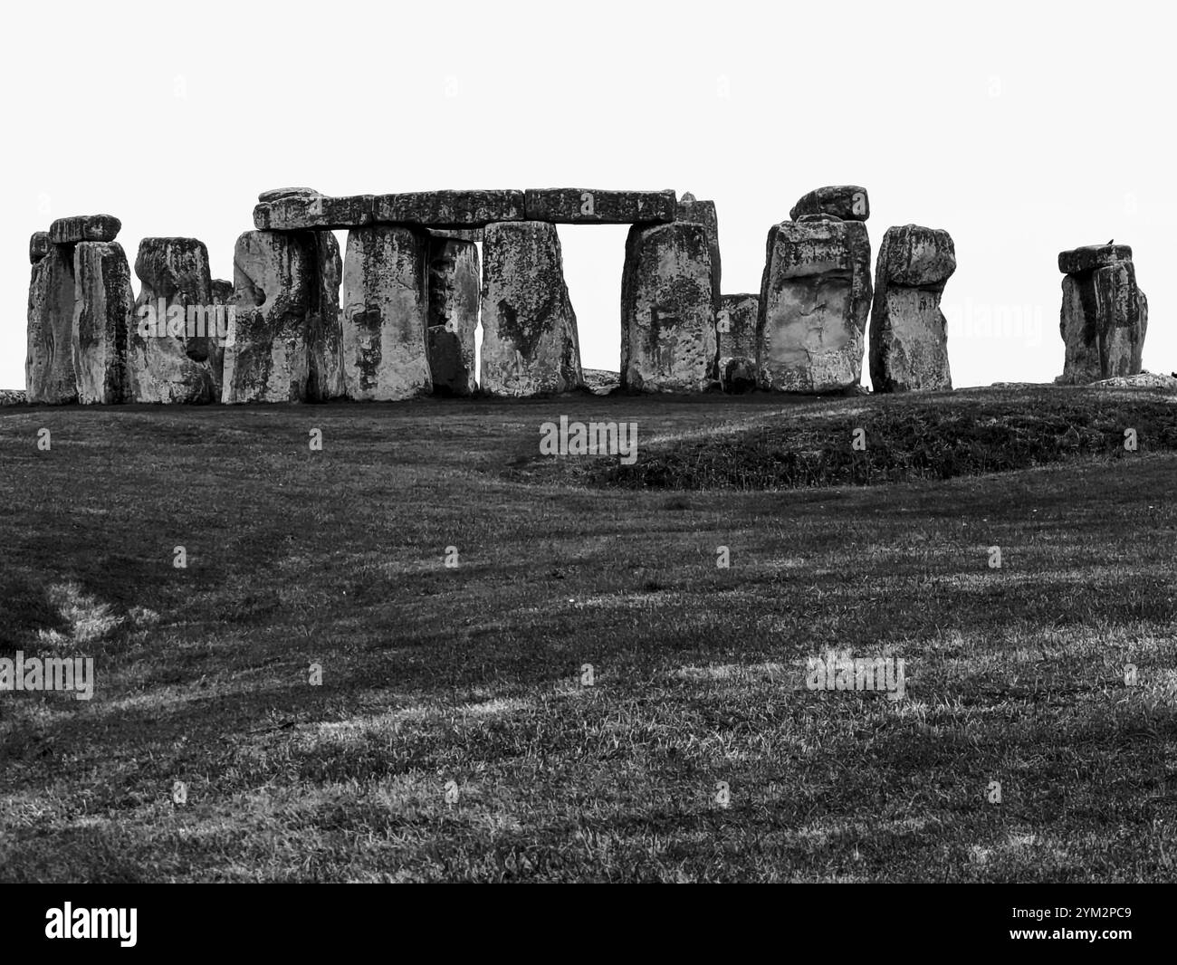 Black and white Stonehenge image highlighting the ancient structure and ...