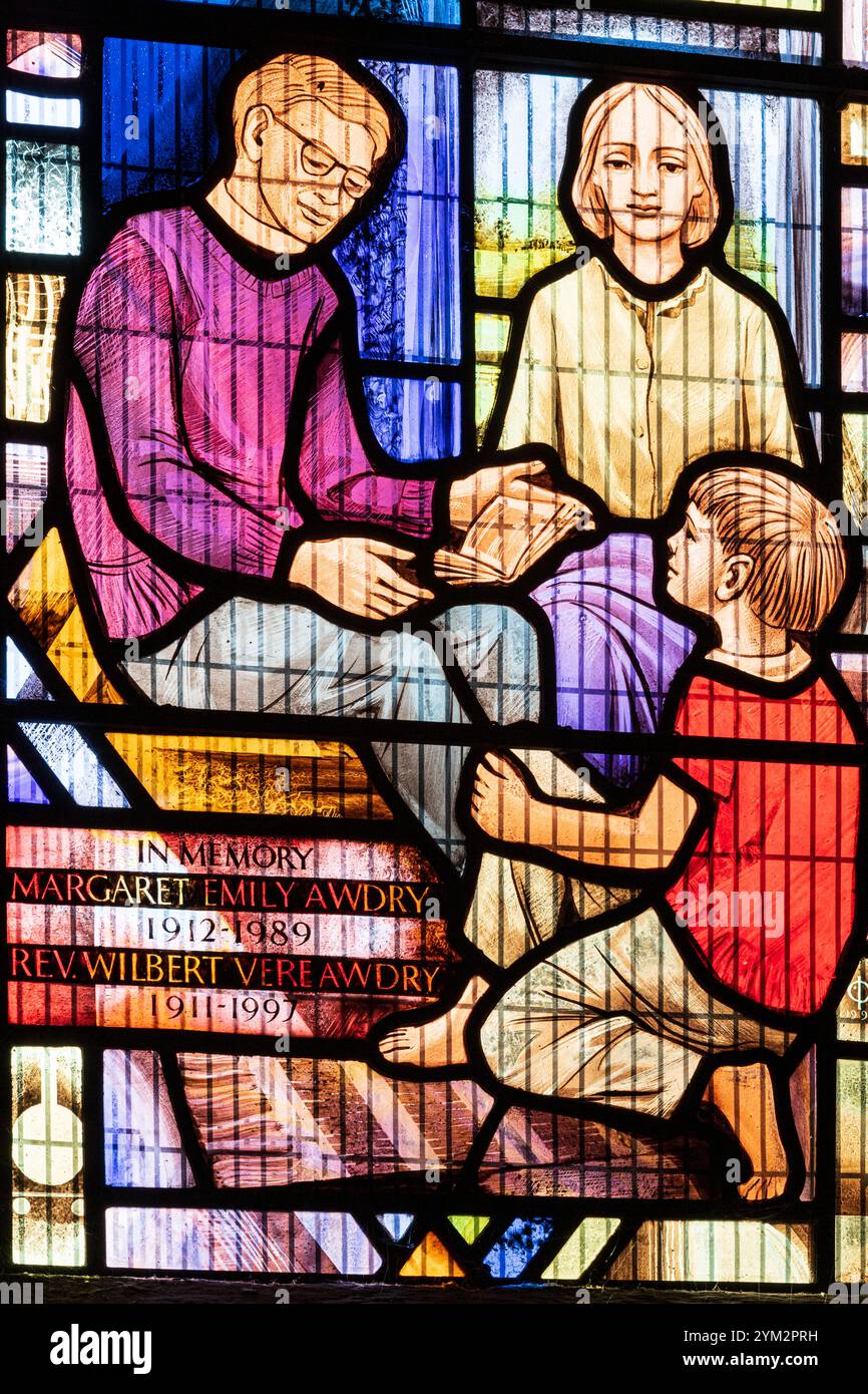 Detail from the Thomas the Tank Engine stained glass window (by artist ...