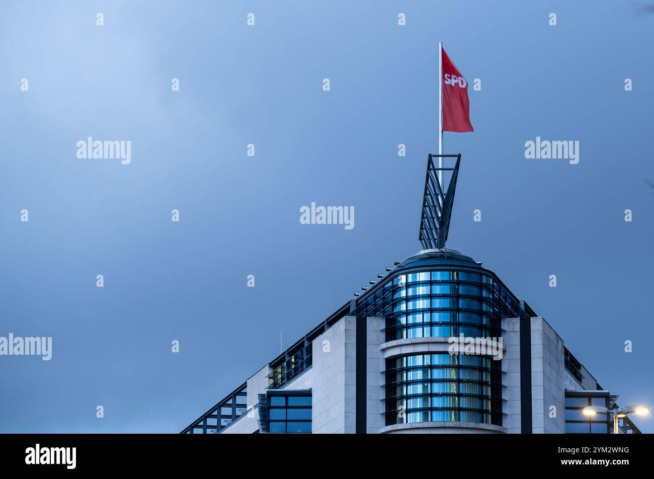 Berlin, Germany. 20th Nov, 2024. An SPD flag flies on the roof of the ...