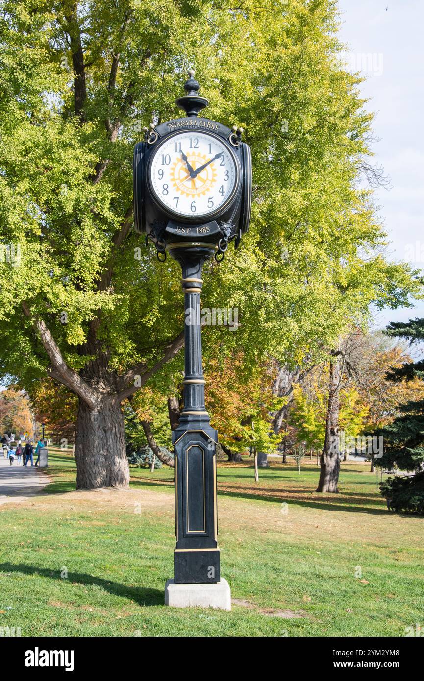 Historic clock on Niagara River Parkway in Niagara Falls, Ontario ...