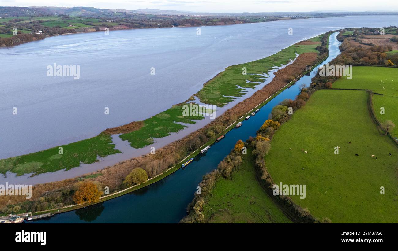 The Gloucester and Sharpness canal links sea access to the River Severn ...