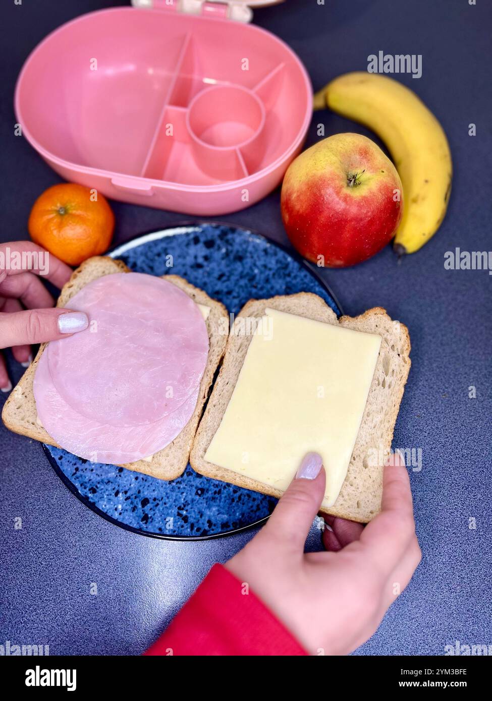 Healthy school lunch box with fruits, vegetables Stock Photo - Alamy